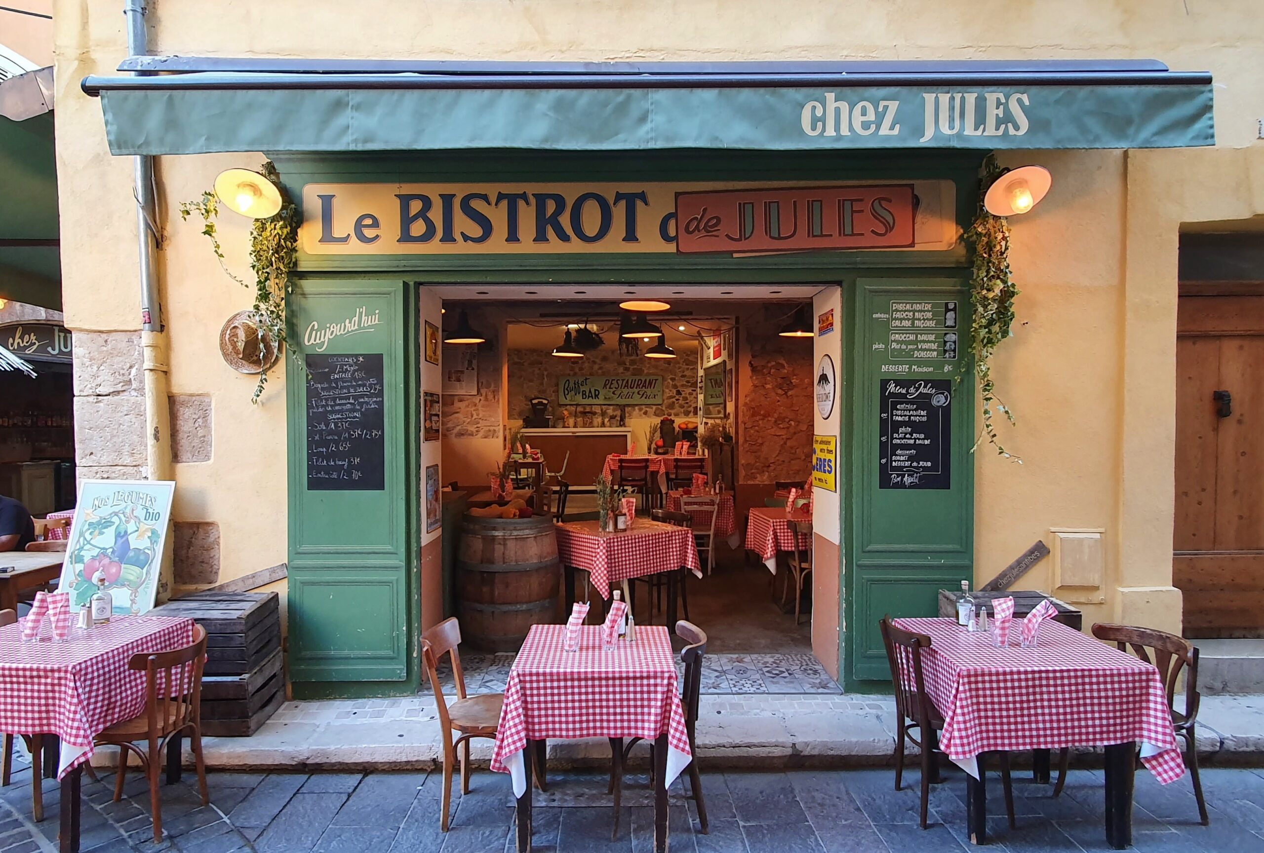 Frankreich; Antibes: Bistrot de Jules & Restaurant Don Juan - Eine ...